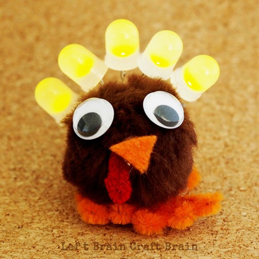 Thanksgiving STEM: Circuit Turkeys - Left Brain Craft Brain